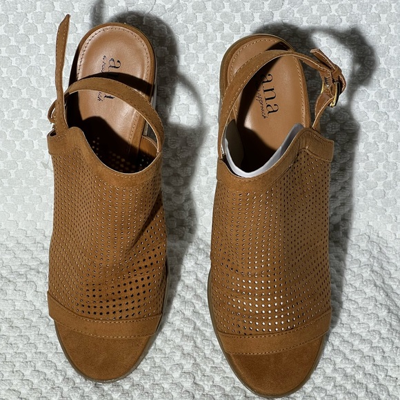 a.n.a | Shoes | Ana Madelyn Cognac Shoes Part Of The Bundle Offer ...